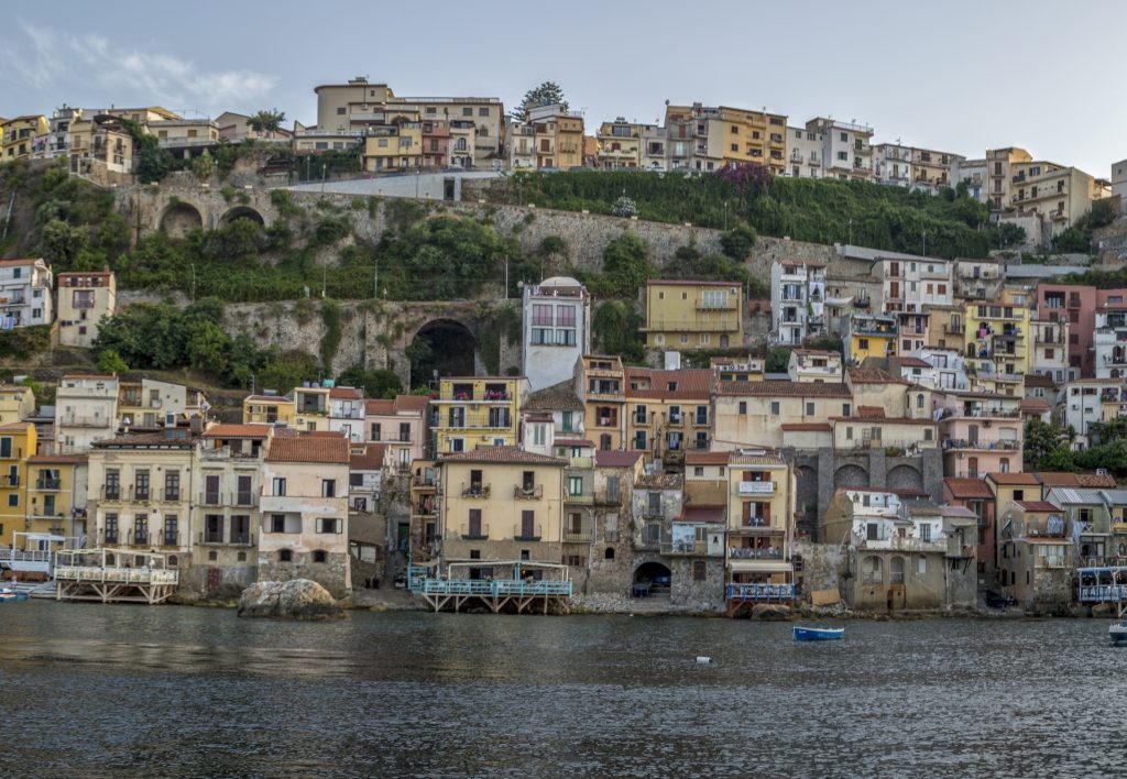 Calabria ranks third in EU poverty-risk table - Italy News